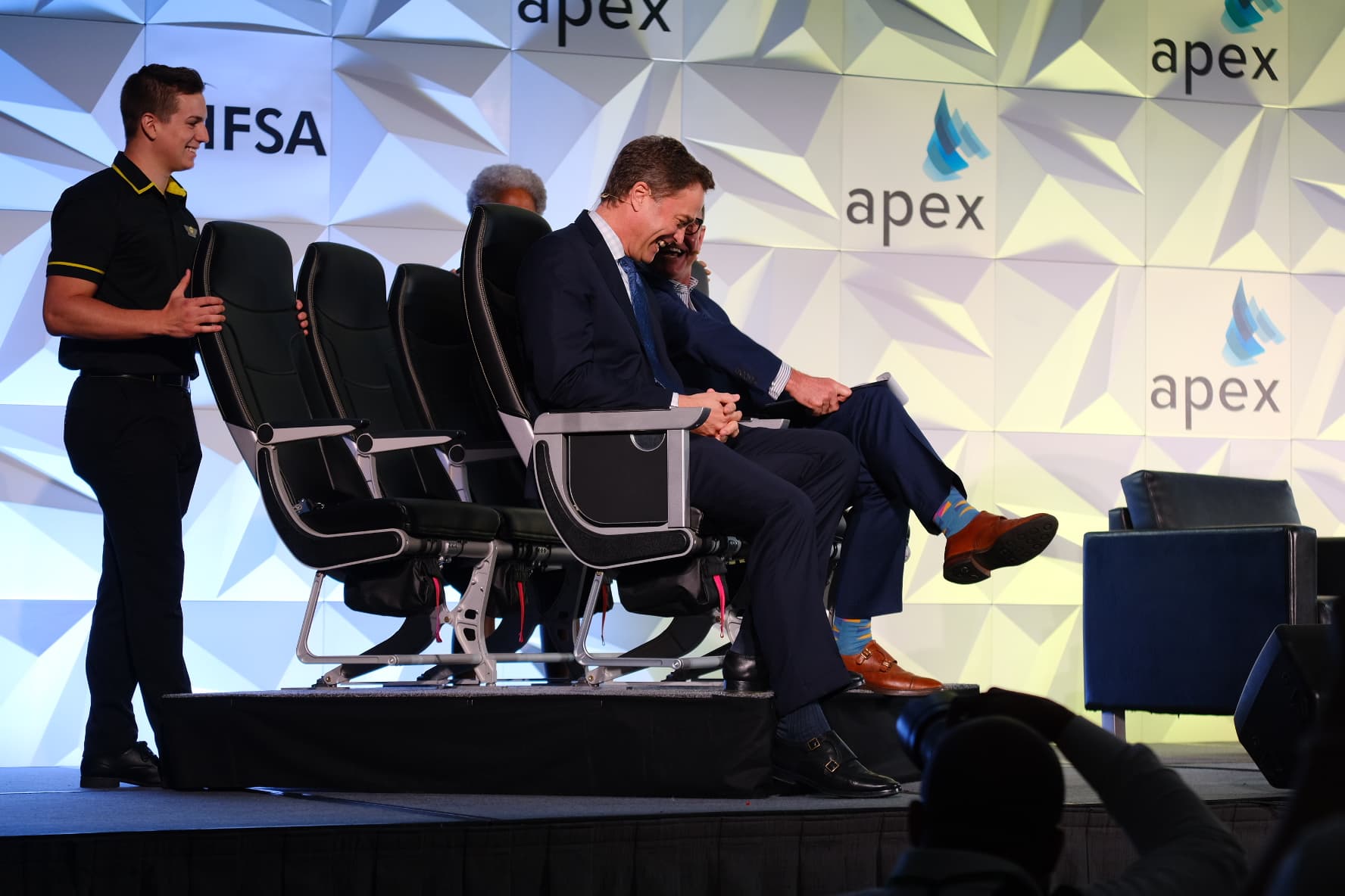 [VIDEO] Spirit Airlines CEO Unveils Two Seating Products During APEX ...