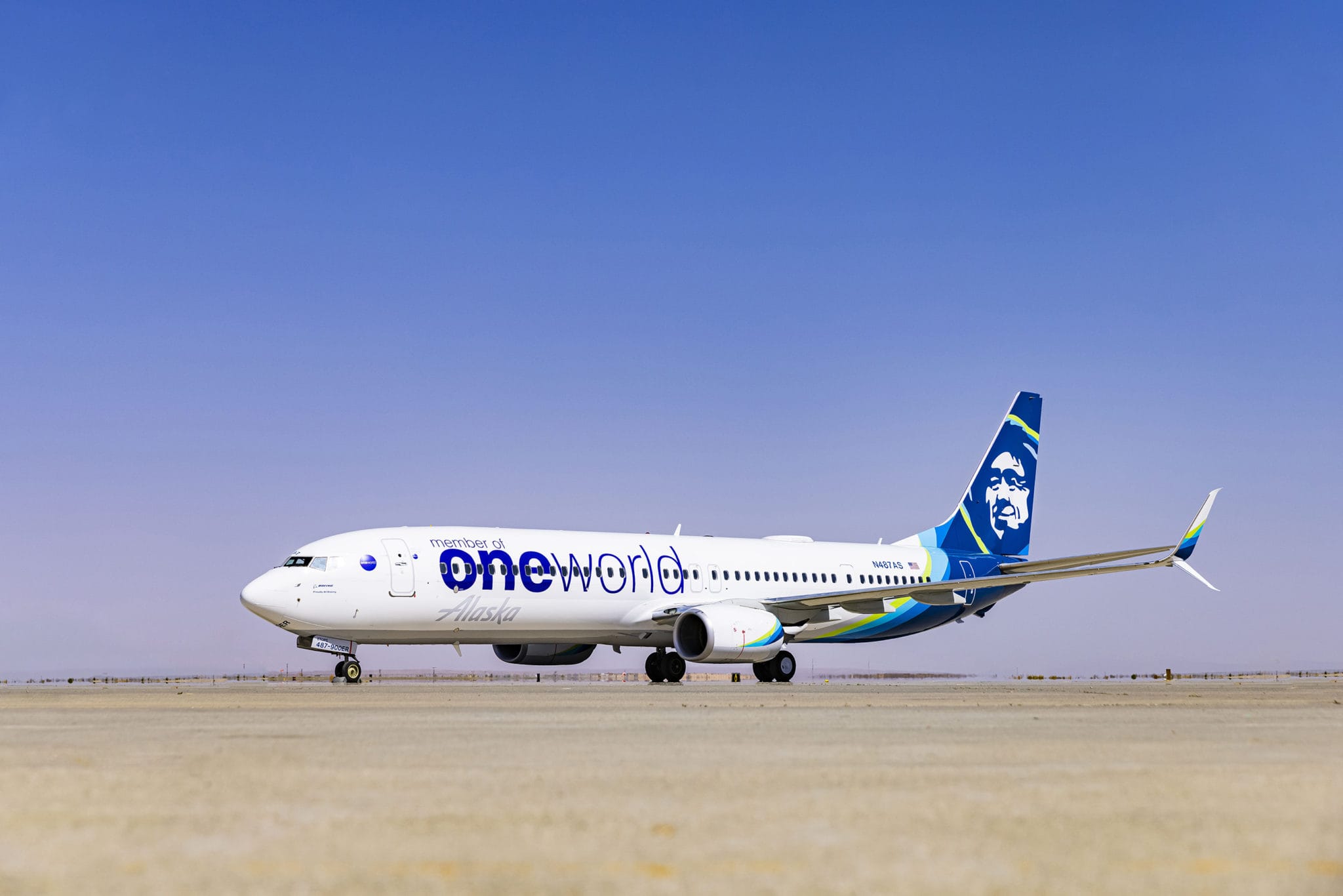 Oneworld Carriers Welcome Newest Member, Alaska Airlines - APEX