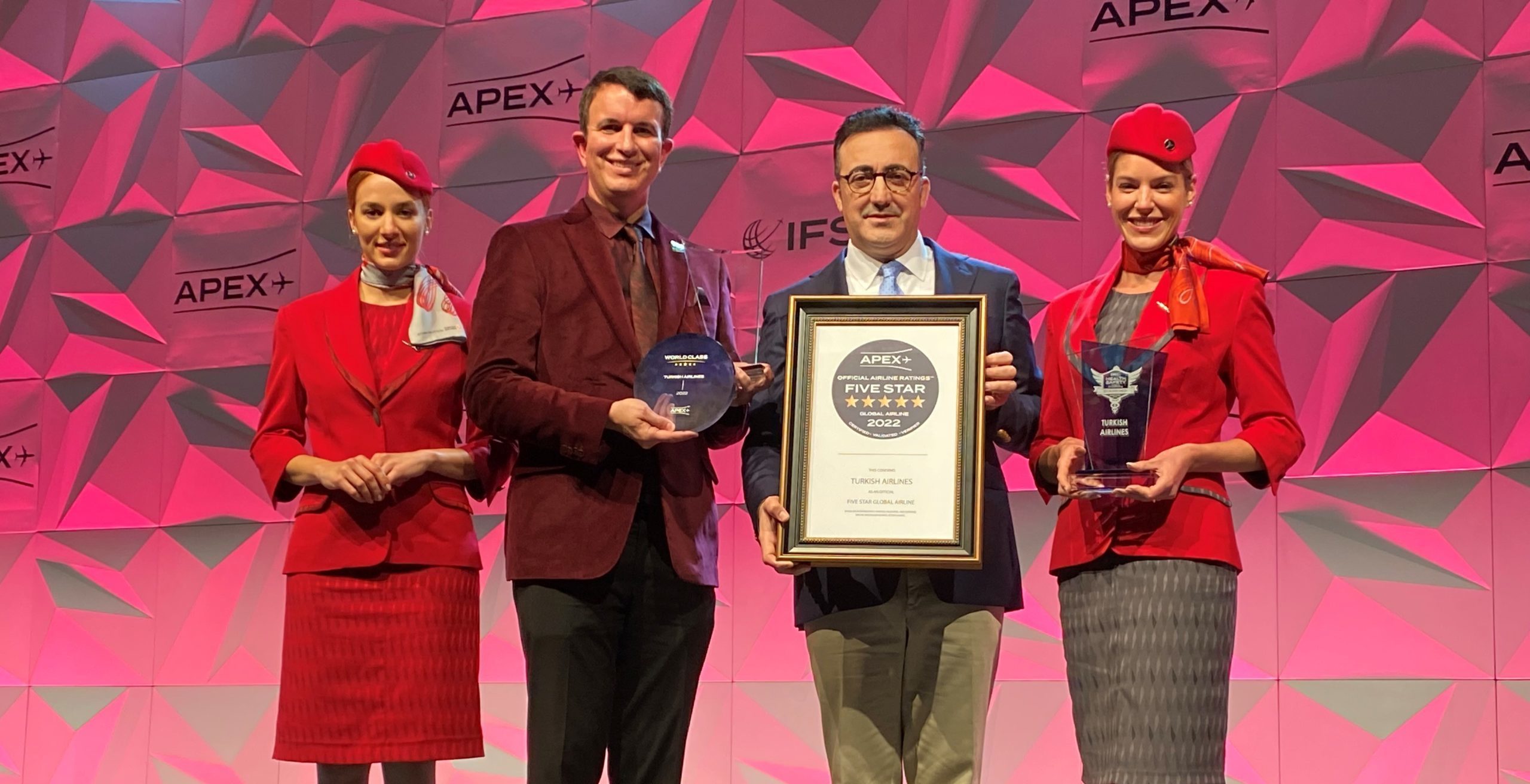 CEO Lifetime Achievement Award - APEX