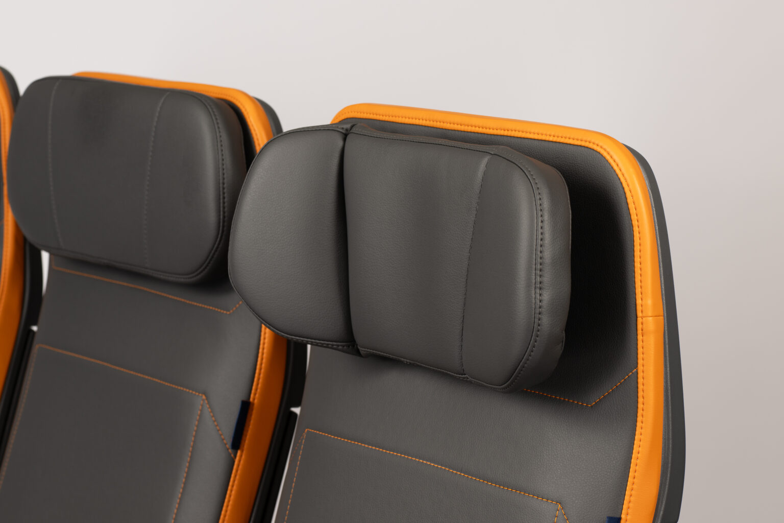 AIX 2025: Mirus Unveils New Reclining Economy Seat, Hawk Duo - APEX